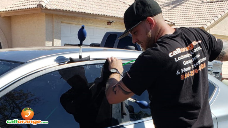 Unlock Car Doors! | Car Locksmith for Emergency Car Lockout